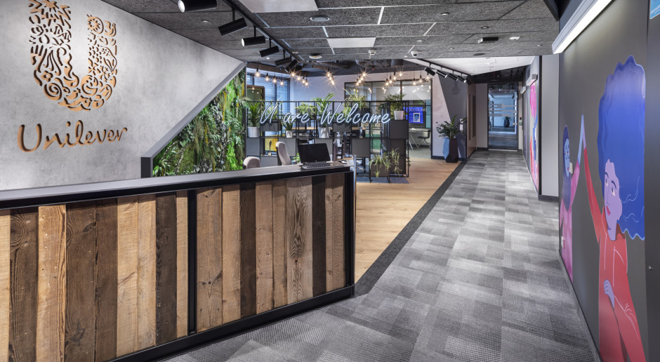 Biuro Unilever Eurocentrum po metamorfozie. To projekt Massive Design