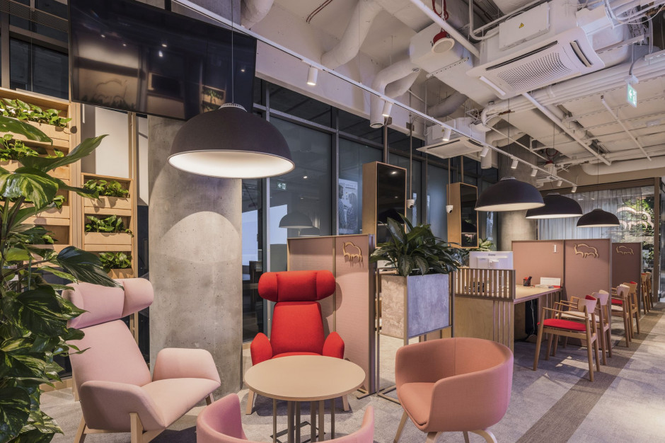 Oto supernowoczesna placówka banku Pekao S.A. w Warszawie. Polski ...