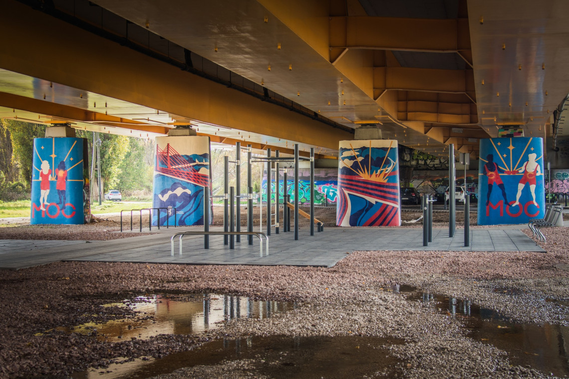 Pod mostem Siekierkowskim w Warszawie powstała przestrzeń do sportu i ...