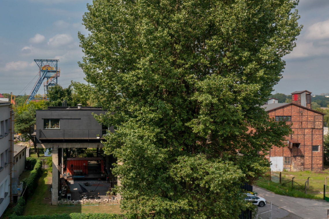 Ten dom znanego architekta to już ikona polskiej architektury. Przemo Łukasik pokazuje swój ...