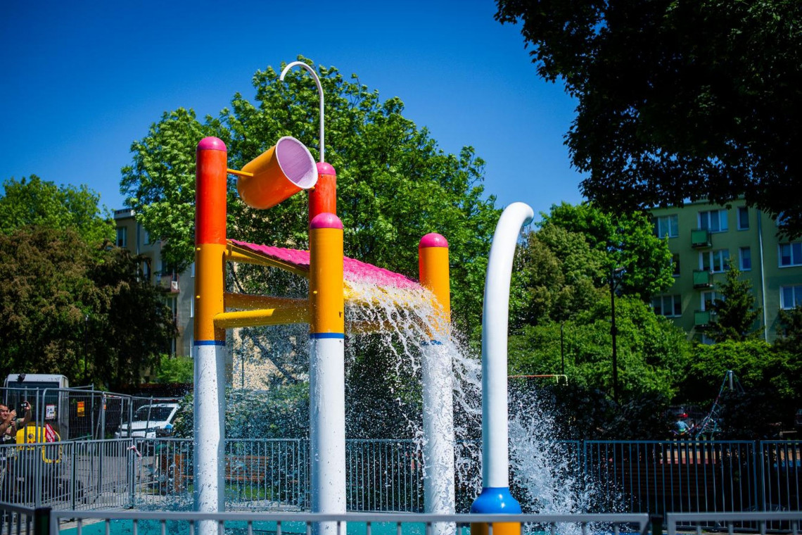 Nowy wodny plac zabaw w Warszawie. Właśnie został otwarty