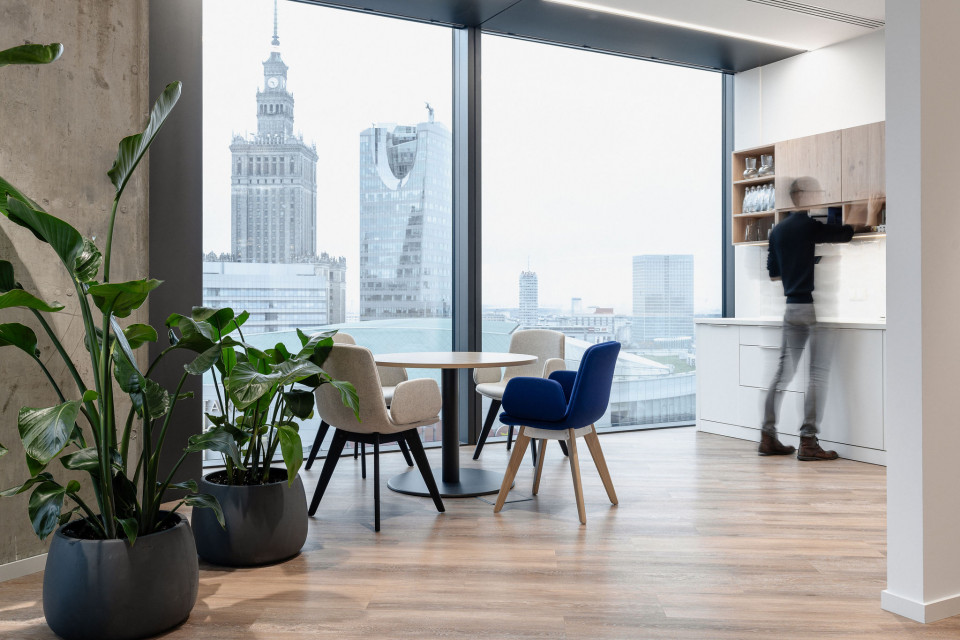 Page Group ma nowe biuro w Varso Tower. To projekt Bit Creative