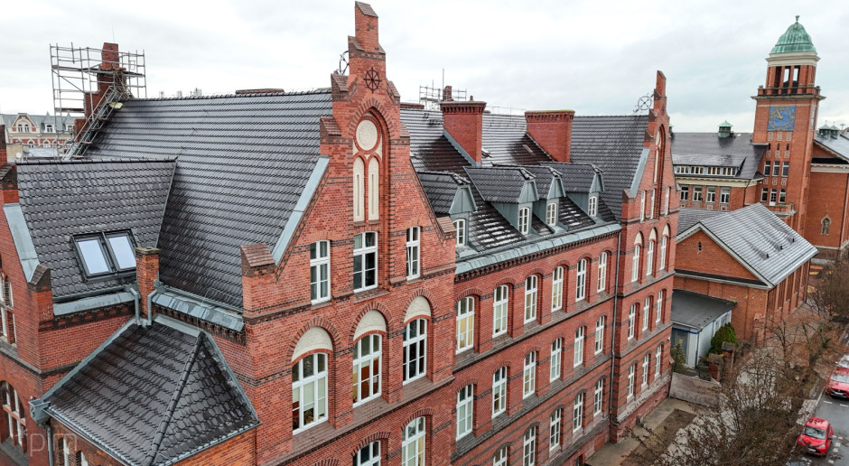 Tak odnawiają zabytki w Poznaniu. Dawna szkoła zyskała nowe życie [ZDJĘCIA]