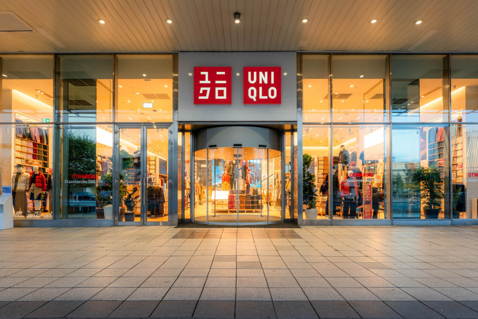 Pierwszy sklep Uniqlo w Polsce powraca w nowej odsłonie. Za nami ...